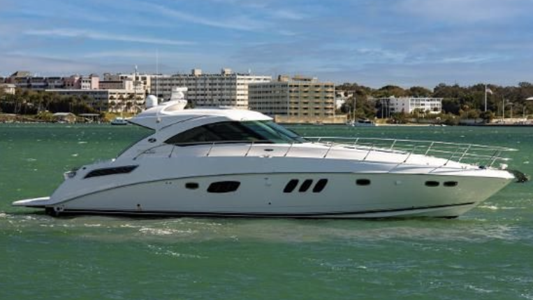 Rent this 54' Sea Ray on Anchor