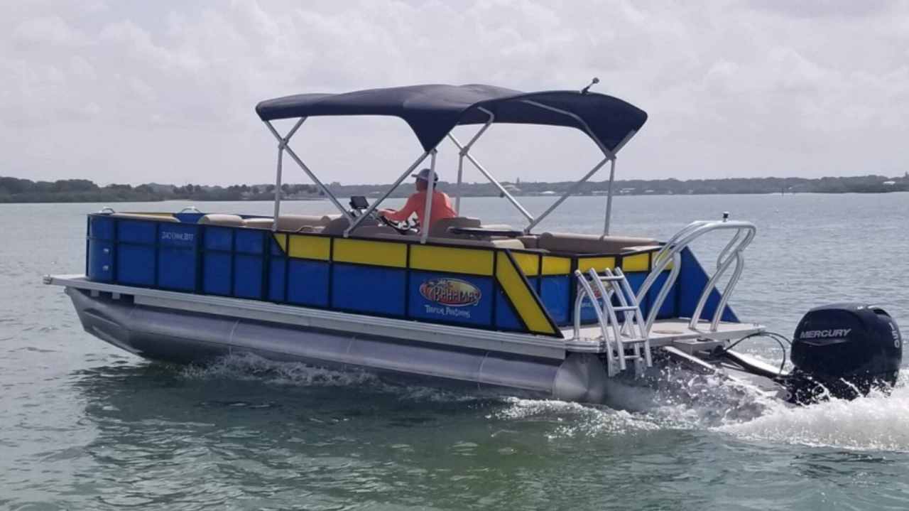 Rent this 24' Tropical Pontoon on Anchor