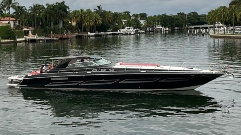 Rent this 65' Sea Ray on Anchor