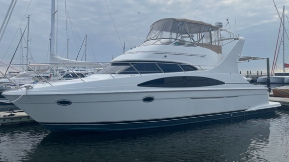 Rent this 42' Carver on Anchor