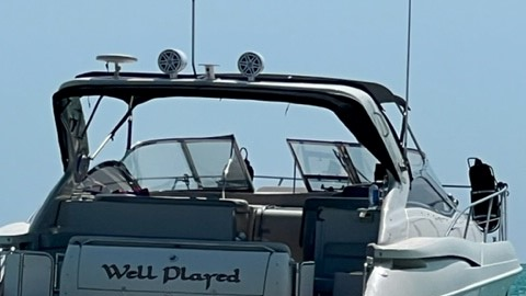 Rent this 44' Regal on Anchor