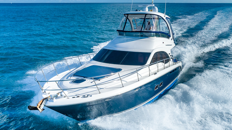 Rent this 55' Sea Ray on Anchor