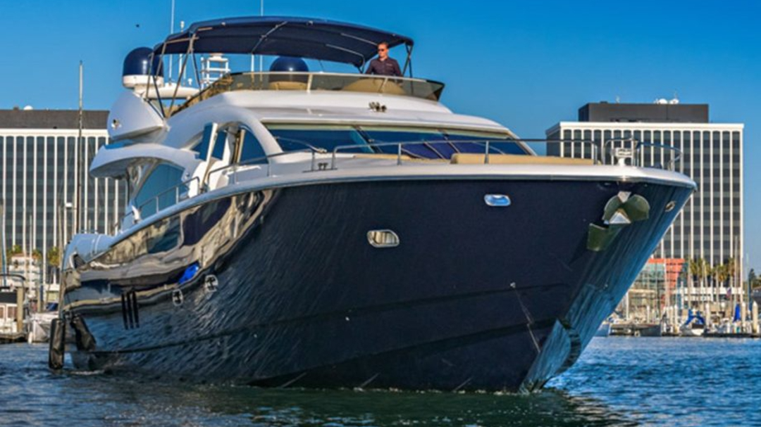 Rent this 85' Sunseeker on Anchor