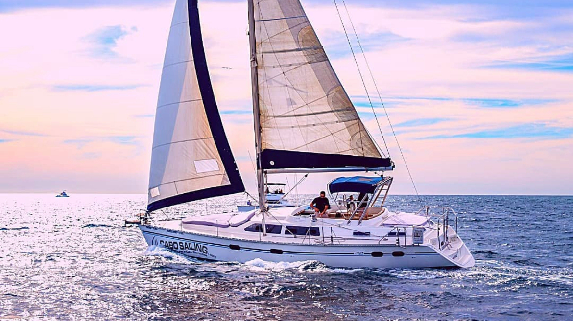 Rent this 42' Hunter on Anchor