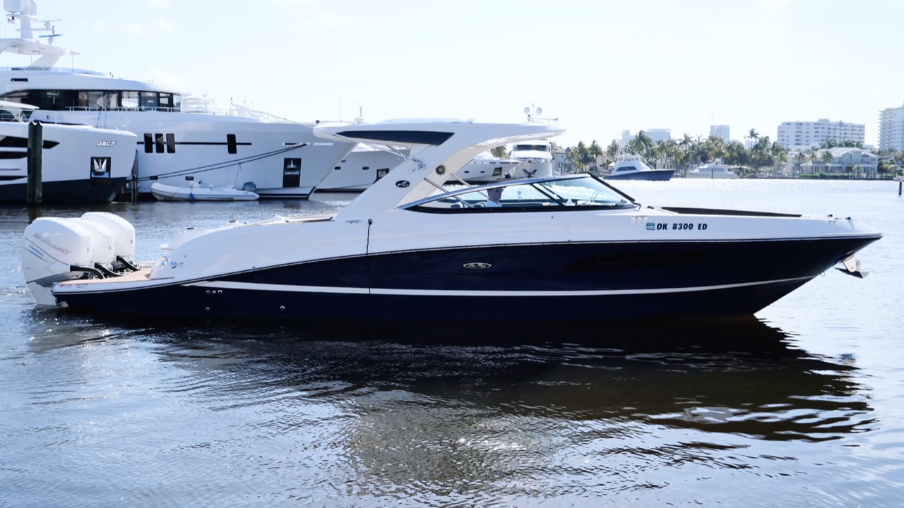 Rent this 35' Sea Ray on Anchor