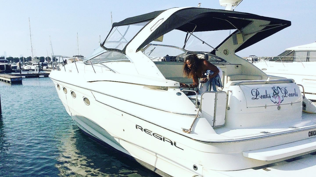 Rent this 44' Regal on Anchor