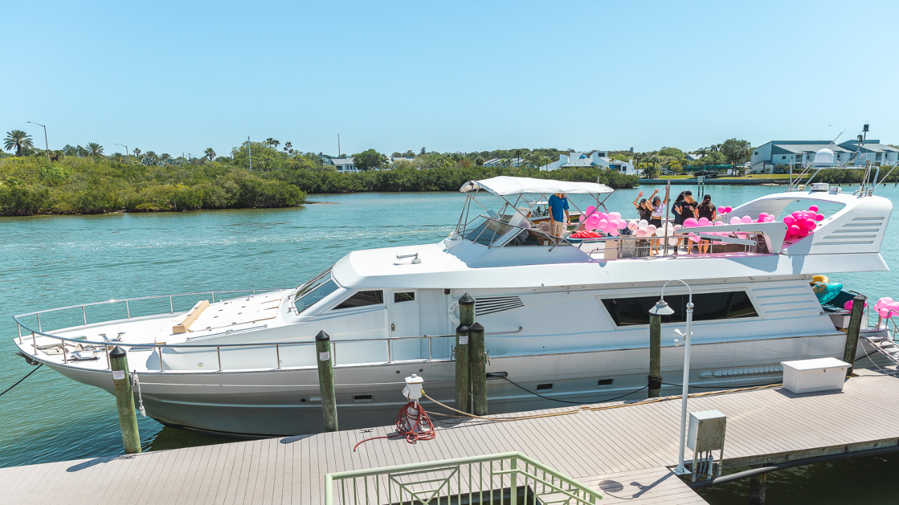 Rent this 75' Tarrab on Anchor